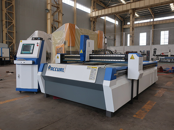 kovový řezací stroj mini cnc z měkké oceli - ACCURL
